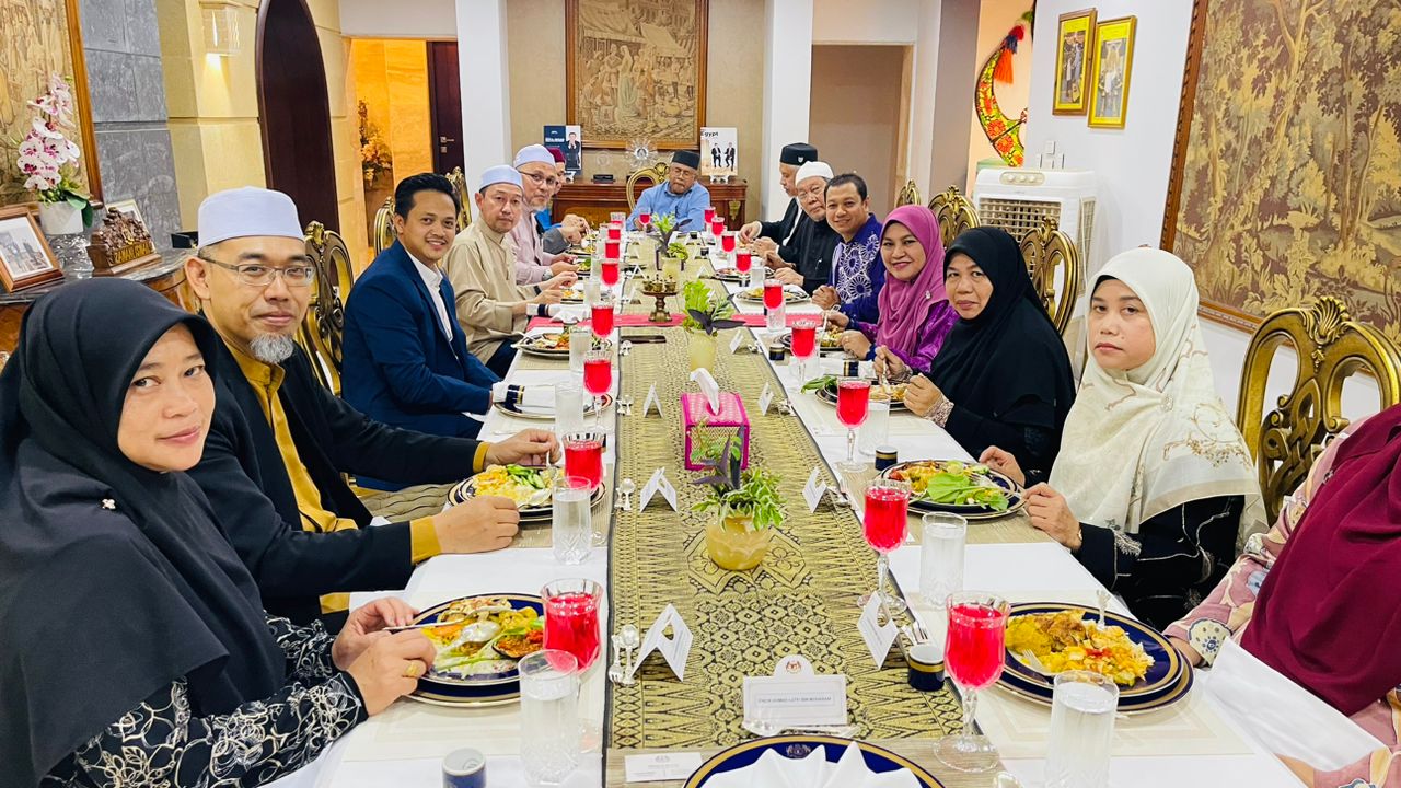 S.S. TIMBALAN MUFTI SELANGOR HADIR MEMENUHI JEMPUTAN DUTA BESAR ...